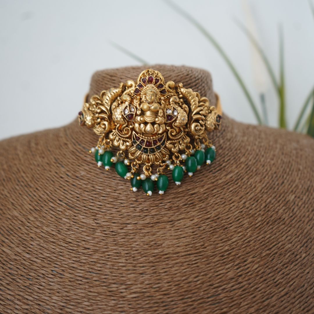 Menaka Necklace Set – Jodi Box